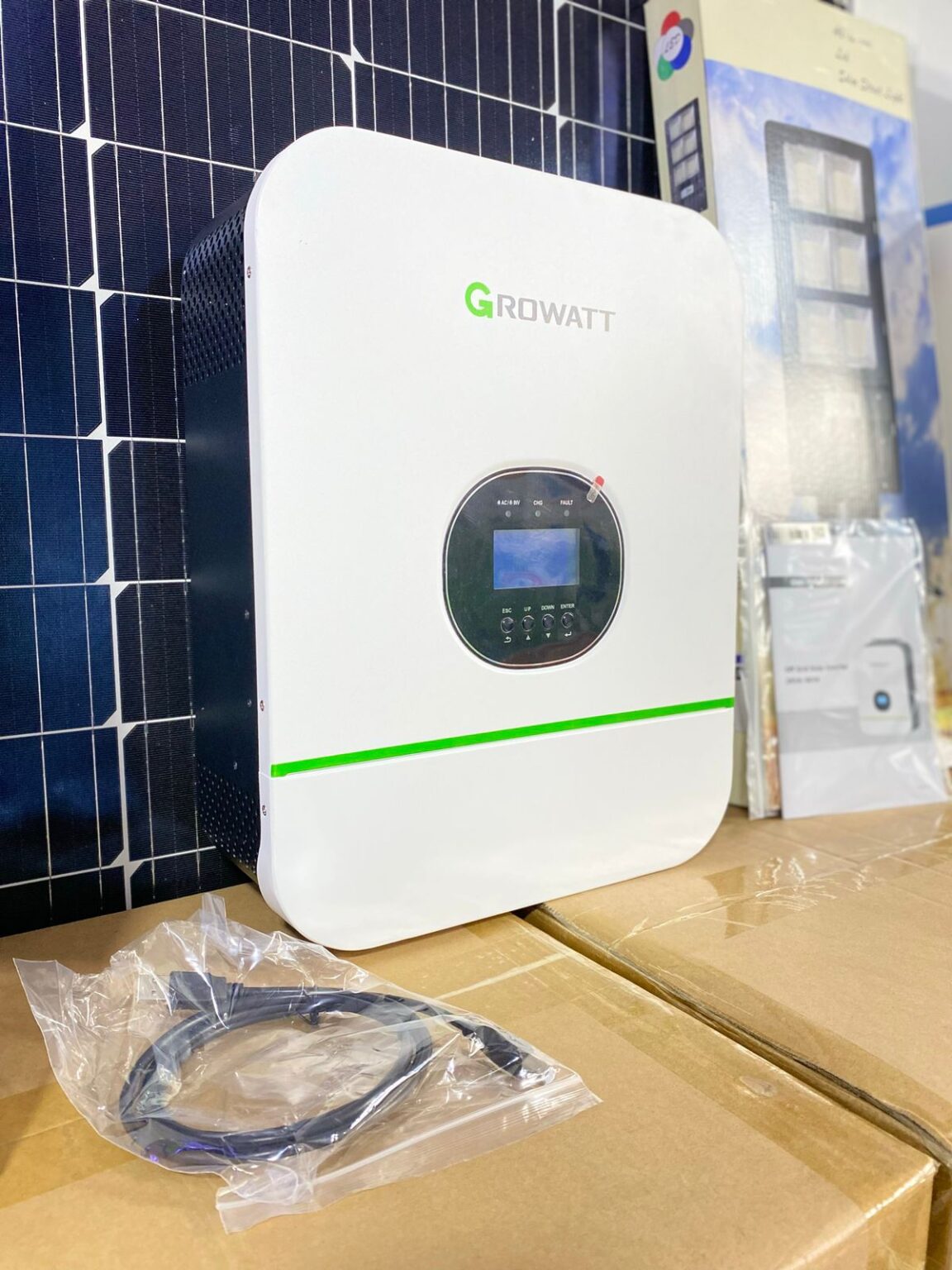 INVERSOR HIBRIDO GROWATT 3000W – 24V CONTROLADOR MPPT 50AH ...